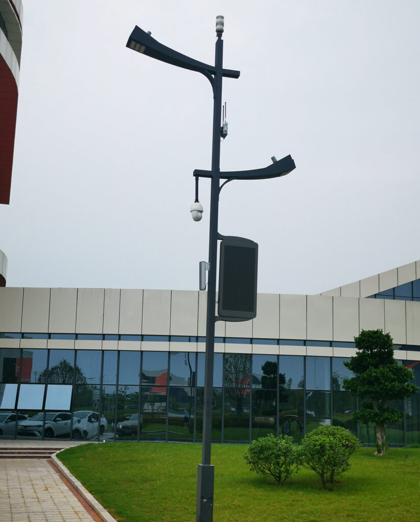 Smart Light Pole Integrated System - WiFi, LED Screen, Street Light ...